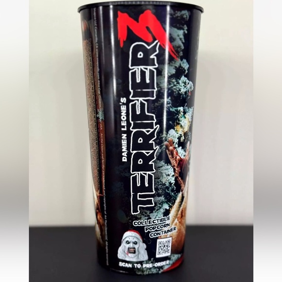 Holiday | Terrifier 3 Cup Art The Clown Regal Exclusive Horror Movie ...